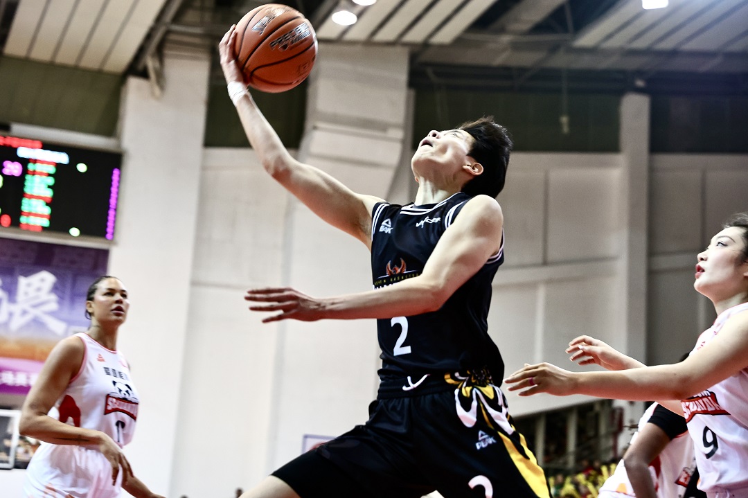 【深港小靈通】「粵戰粵勇」 籃球名城東莞再添WCBA總冠軍 — 識港